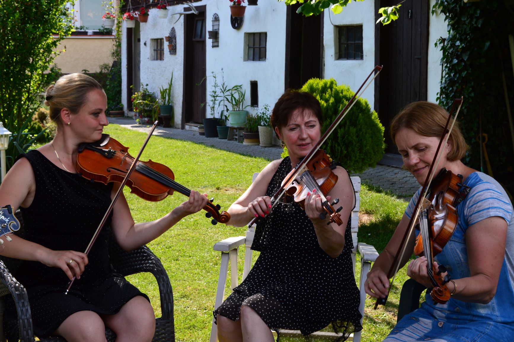folk music in the garden – cookslovak