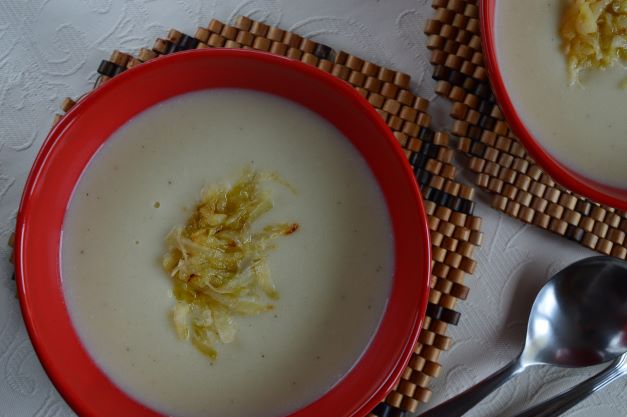 Creamy Kohlrabi Soup | cookslovak